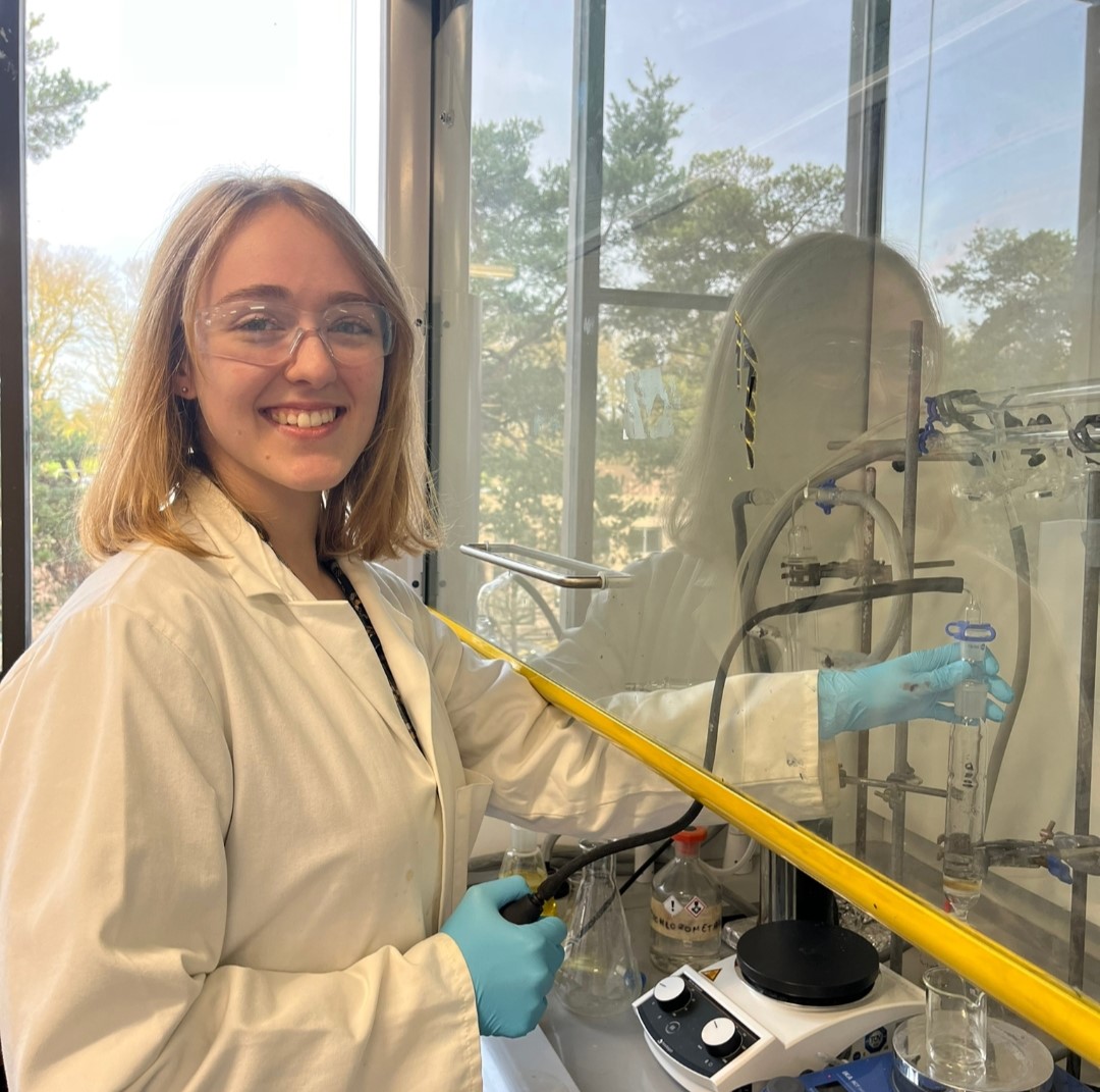 NRP DTP Student, Ellie Hyde, receives 2024 British Federation of Women ...